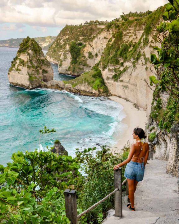 TOP 12 Reiseziele in Indonesien: Die schönsten Orte & Inseln!