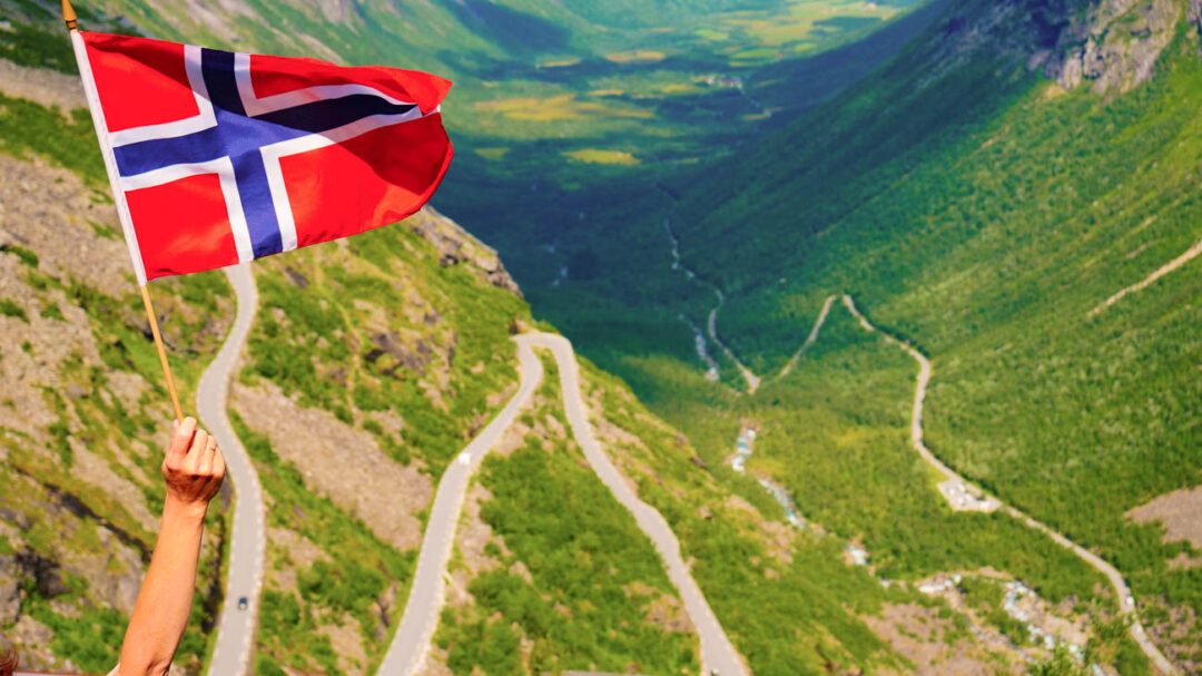 Packliste Norwegen: Komplette Checkliste für deinen Urlaub (mit PDF)