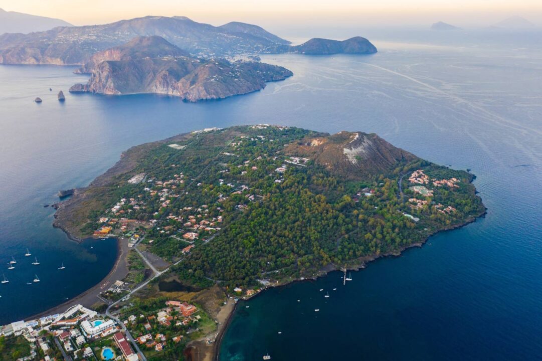 Insel Stromboli besuchen: Alle Infos zu Touren & Besteigung!