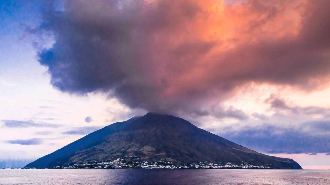 Insel Stromboli besuchen: Alle Infos zu Touren & Besteigung!